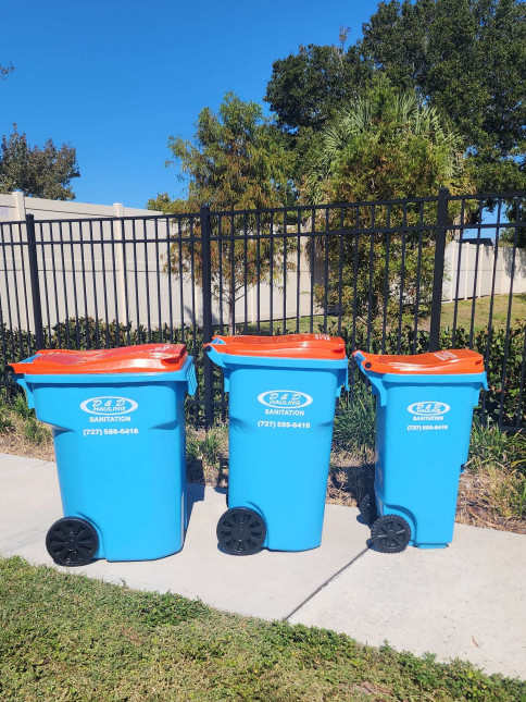 Curbside Garbage Collection | Largo, Seminole, Clearwater, FL | D&D Hauling